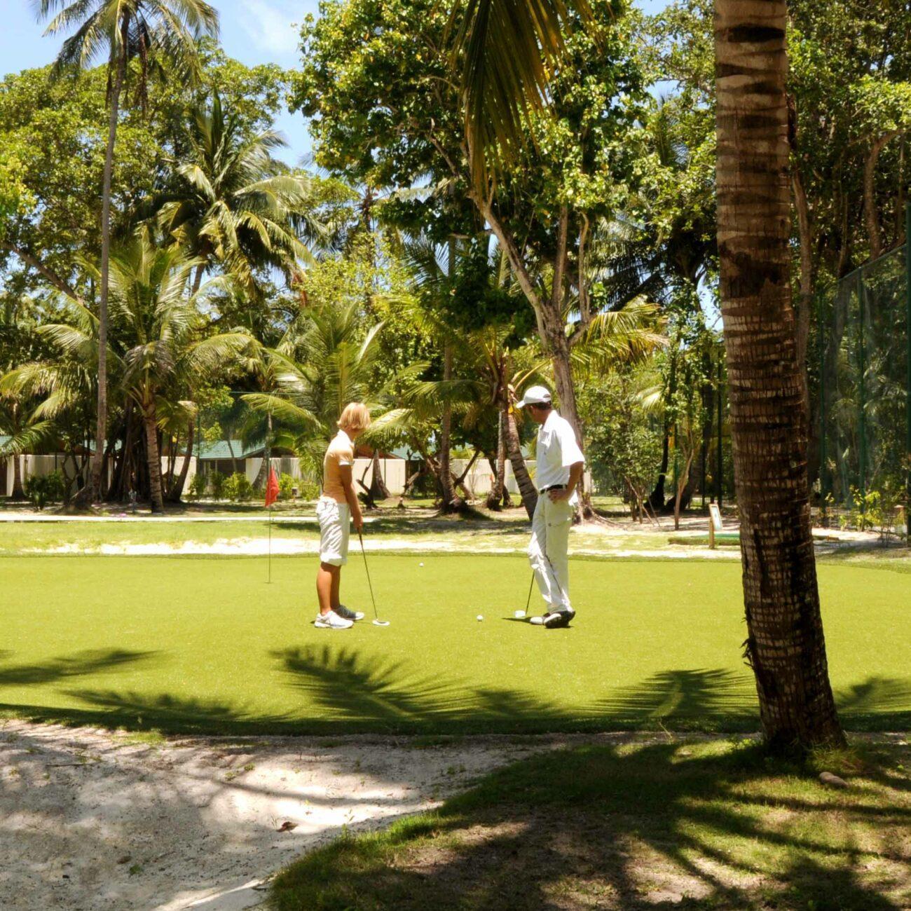 Maldives Hotels – simply Maldives - Meeru Maldives Resort Island